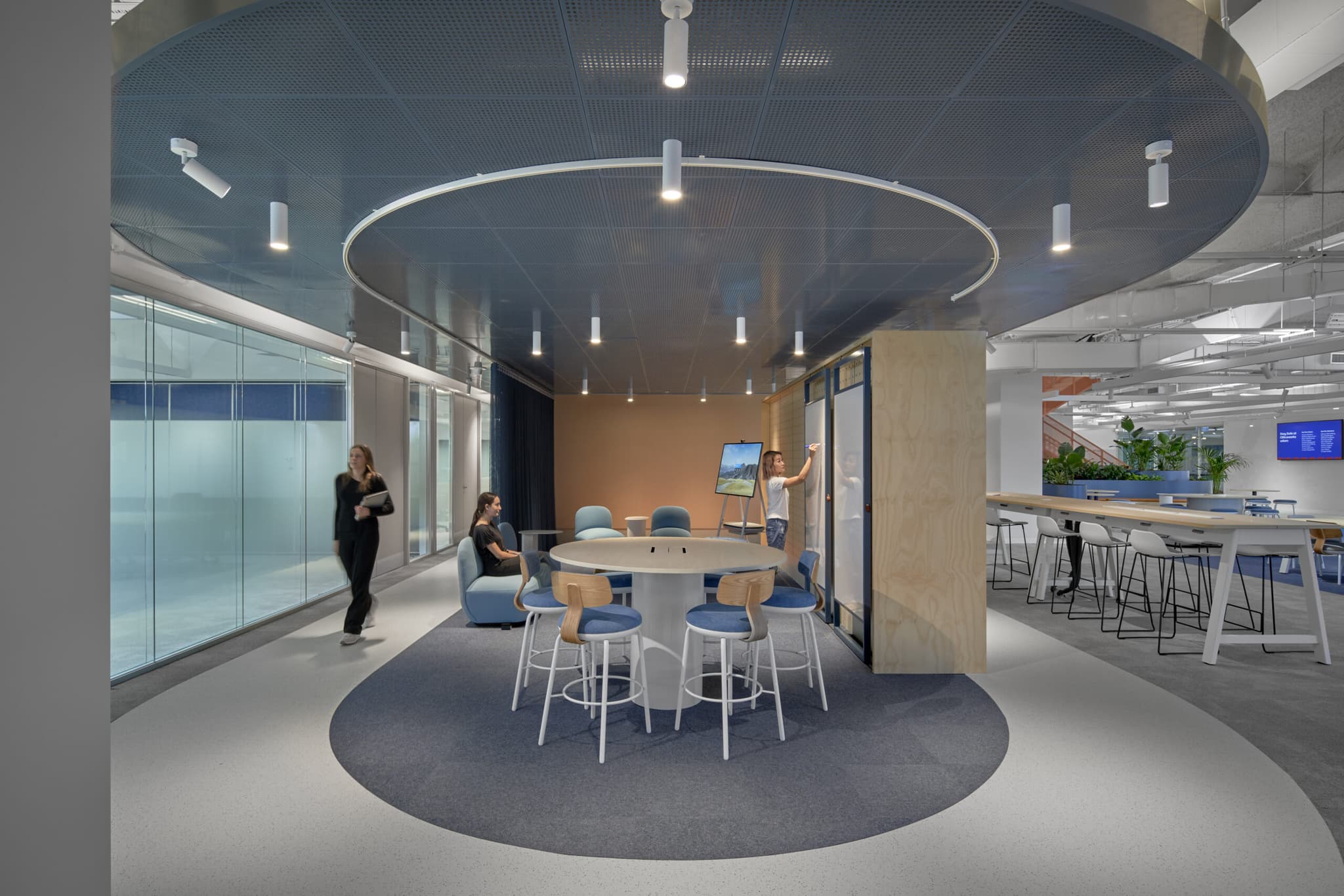 Officeworks | Bates Smart